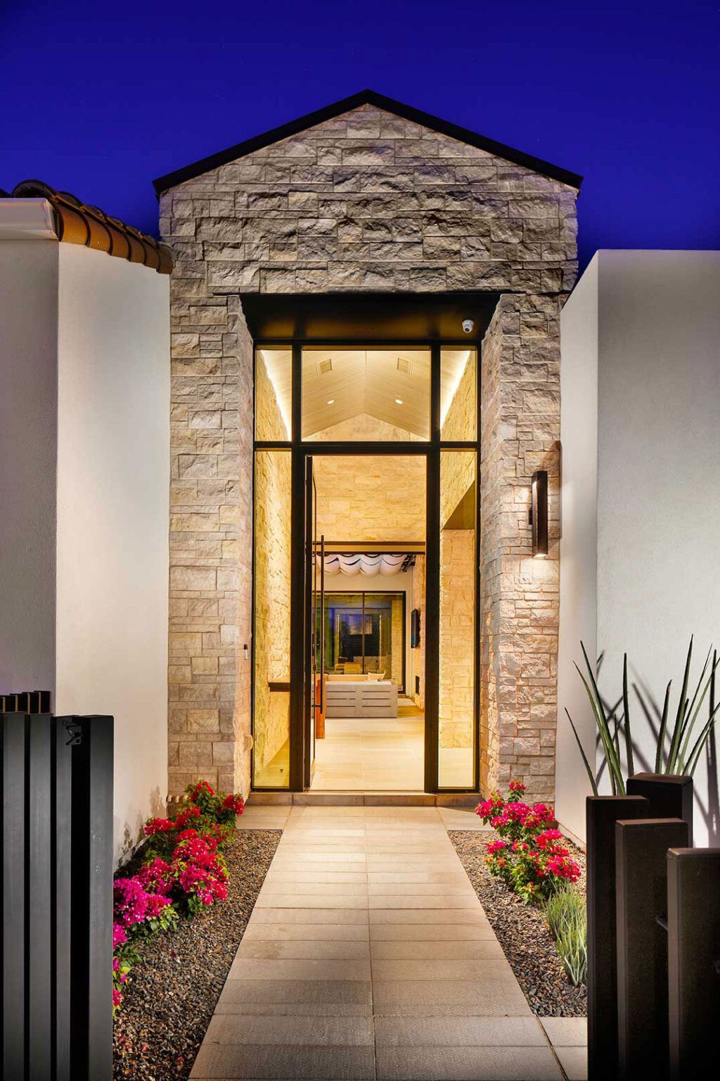 4 Amazing Stone Front Porch Ideas: Transform Your Entryway