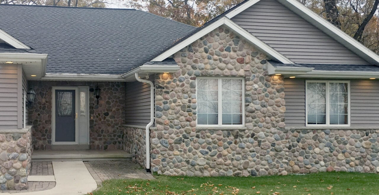 10 Different Types of Exterior House Stone - Which is Best?