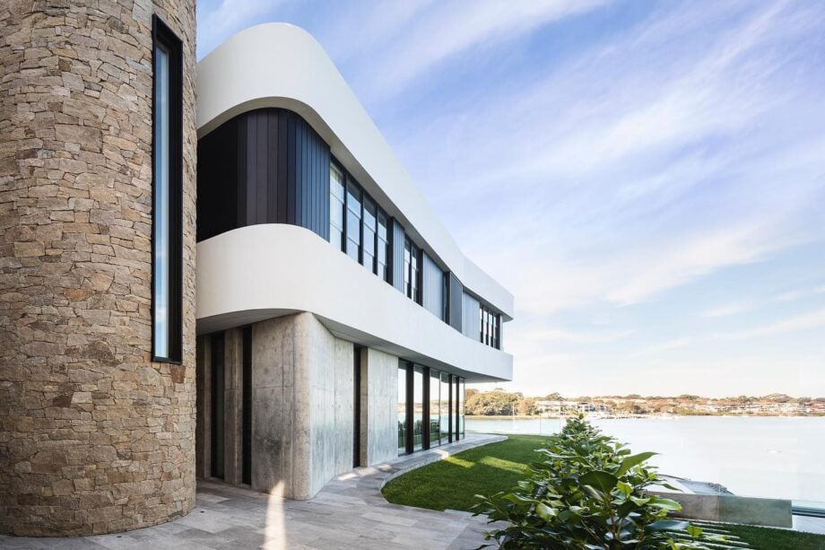 7 Stunning Stone and Stucco Exterior Ideas For Your House