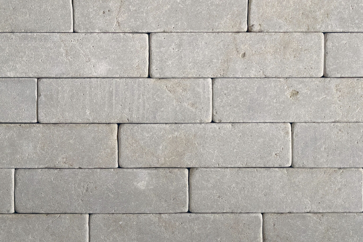 Sienna | Tumbled Limestone Bricks